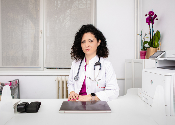 Echipa Medicala – Dr. Ana Mihaela